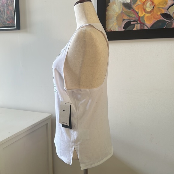 Nike | Tops | Nike Chicago Marathon Tank | Poshmark